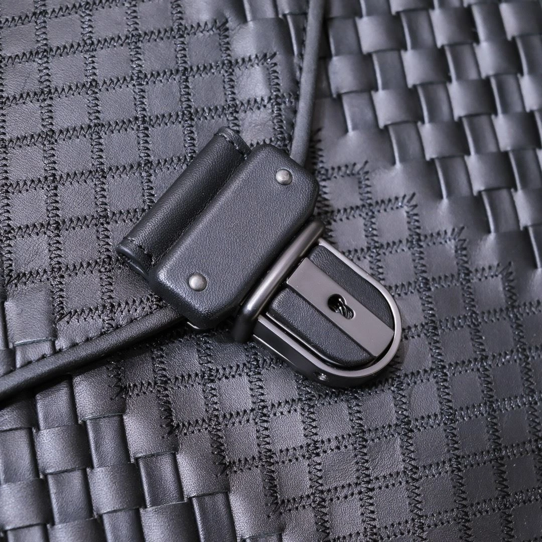 Bargain Mens Bottega Veneta Briefcases