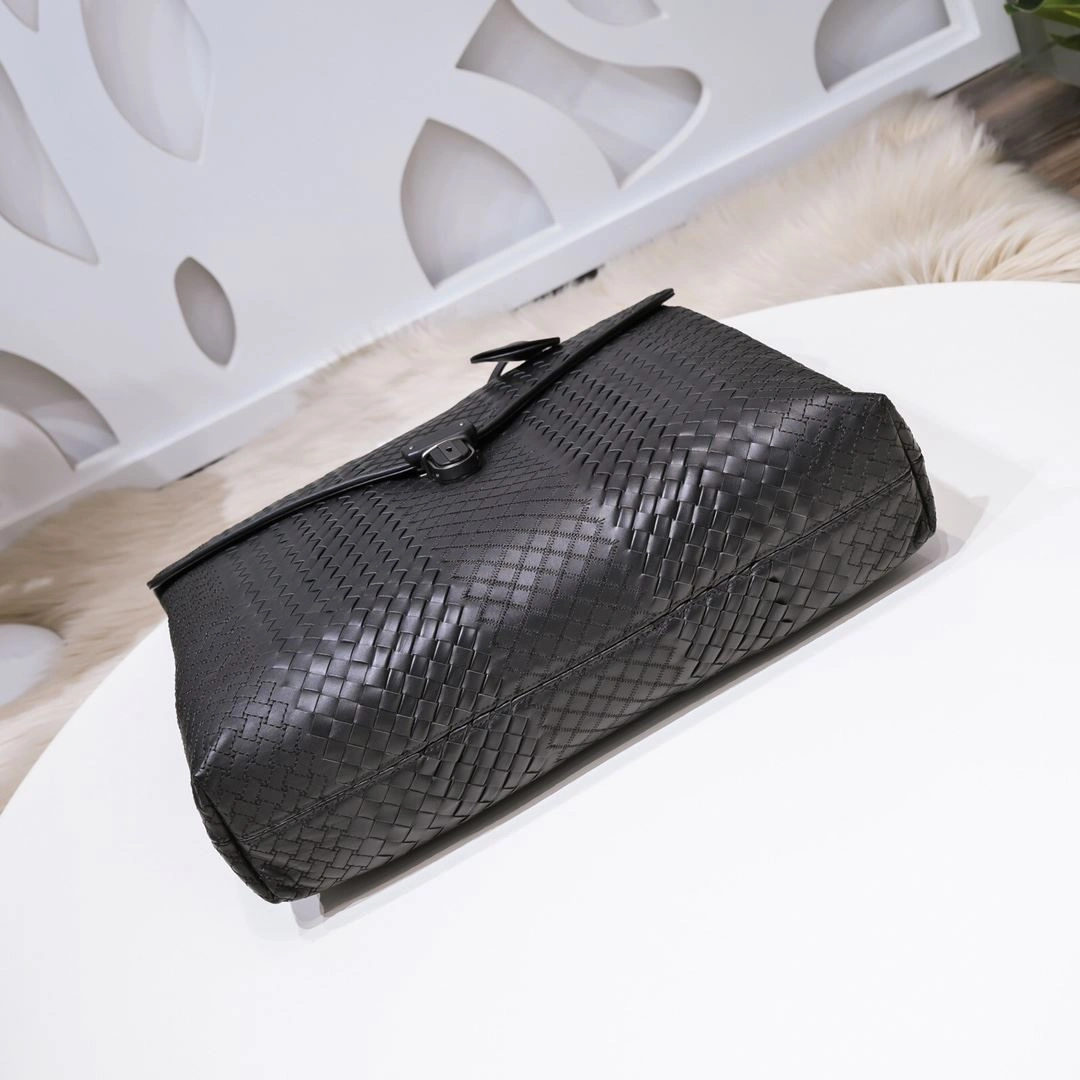 Bargain Mens Bottega Veneta Briefcases