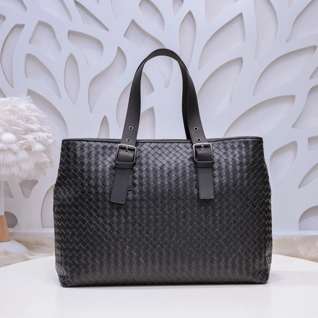 Mens Bottega Veneta Briefcases