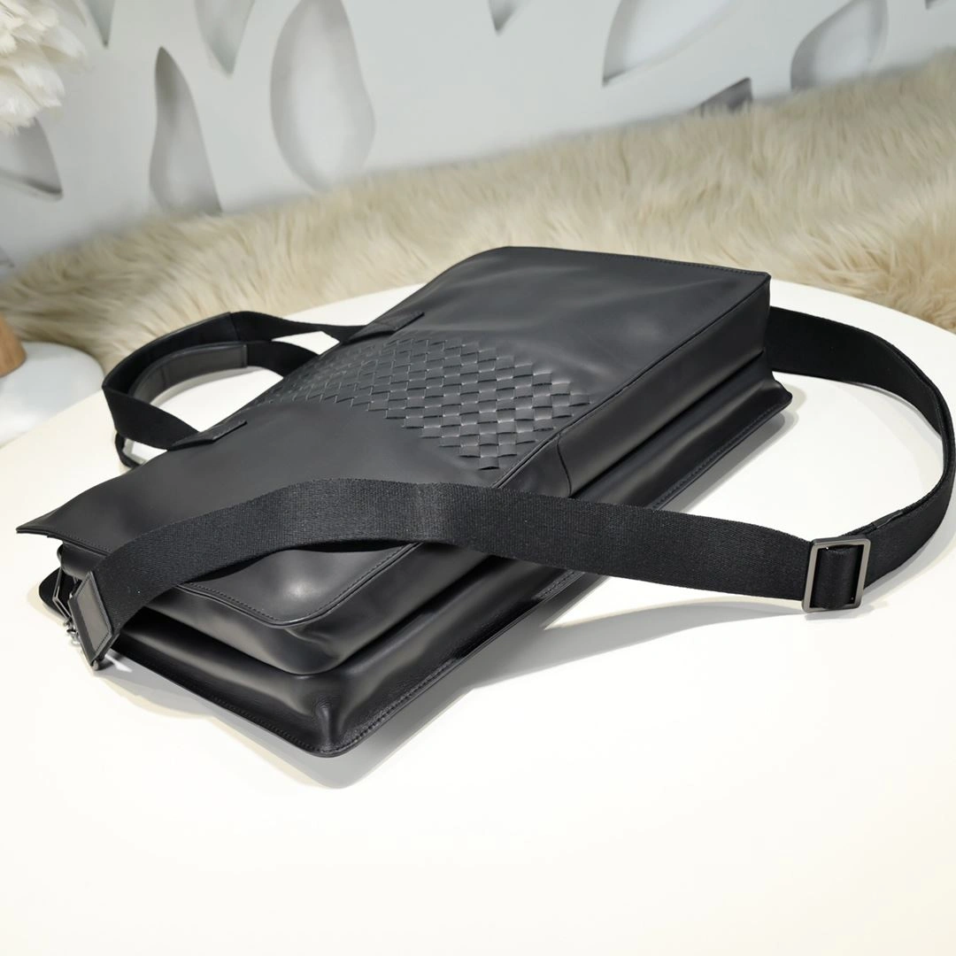 High accuracy Mens Bottega Veneta Briefcases