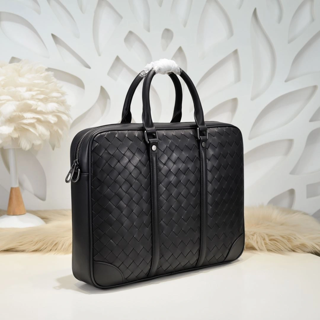 OEM Mens Bottega Veneta Briefcases