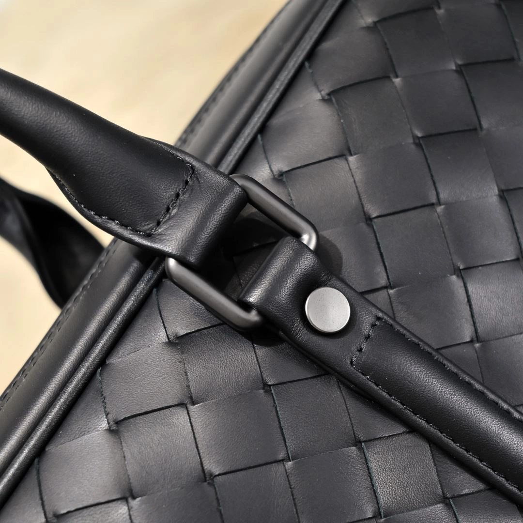 OEM Mens Bottega Veneta Briefcases