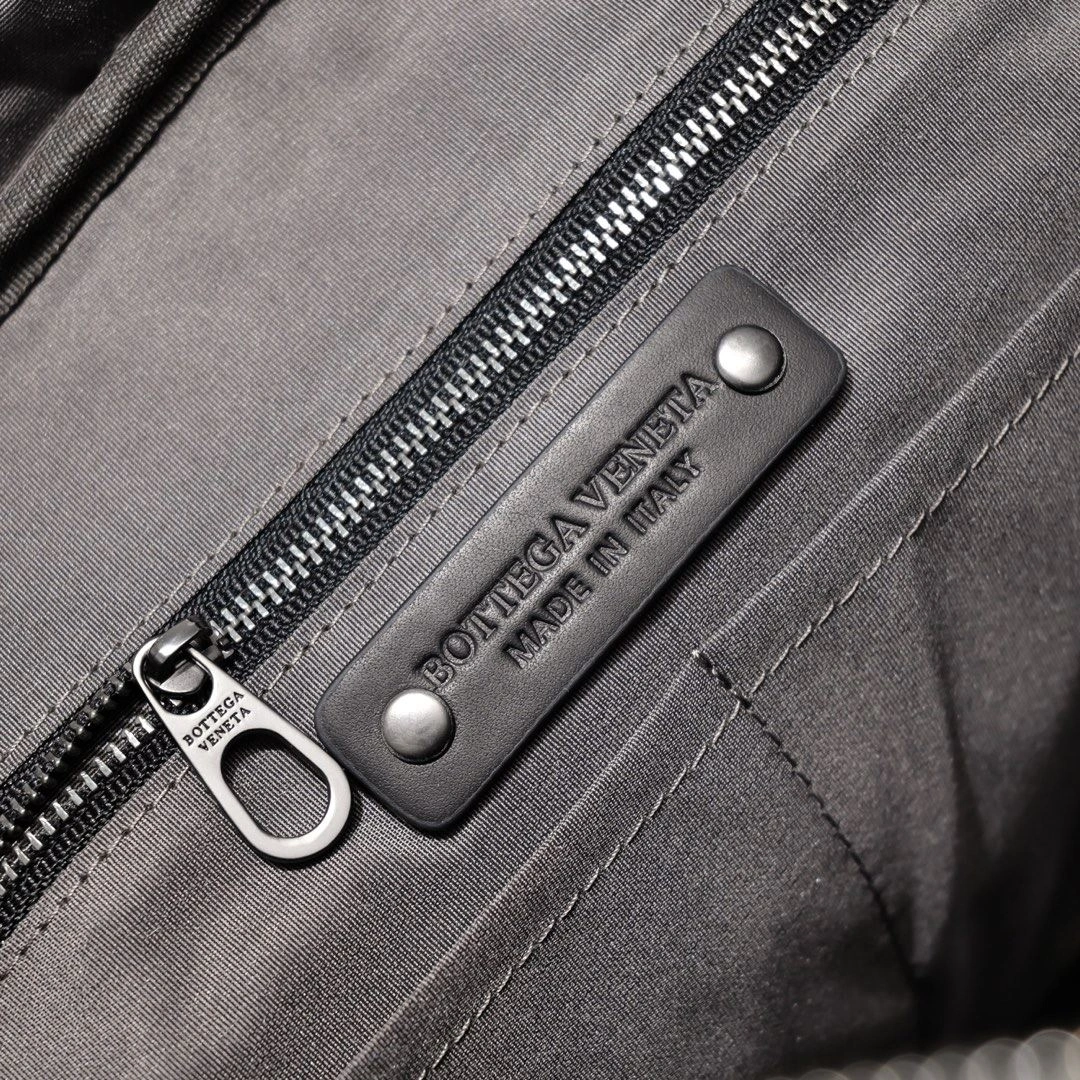 OEM Mens Bottega Veneta Briefcases