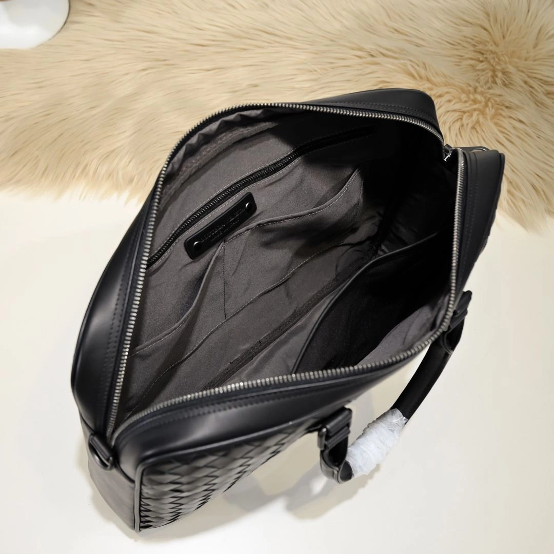 OEM Mens Bottega Veneta Briefcases