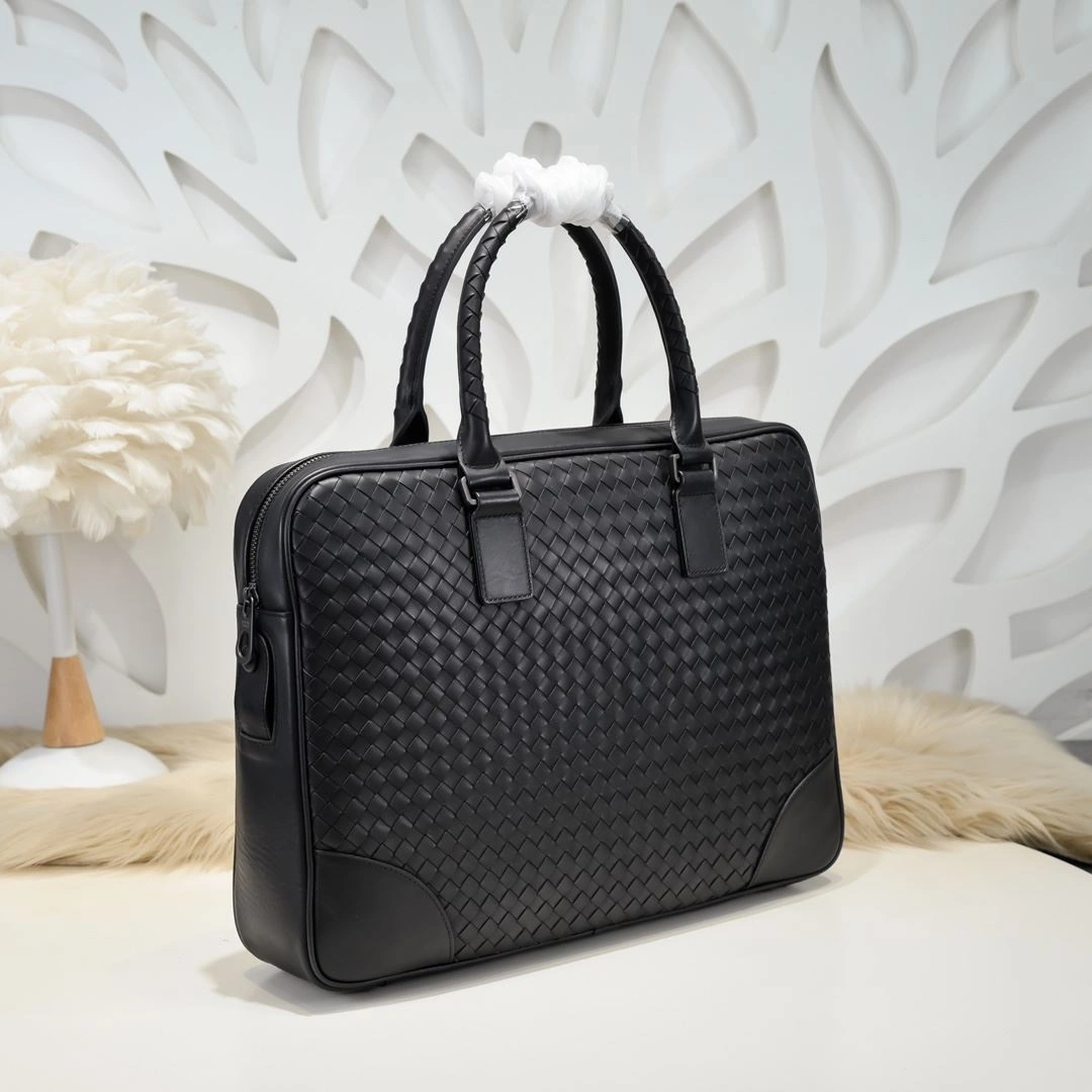Bargain Mens Bottega Veneta Briefcases
