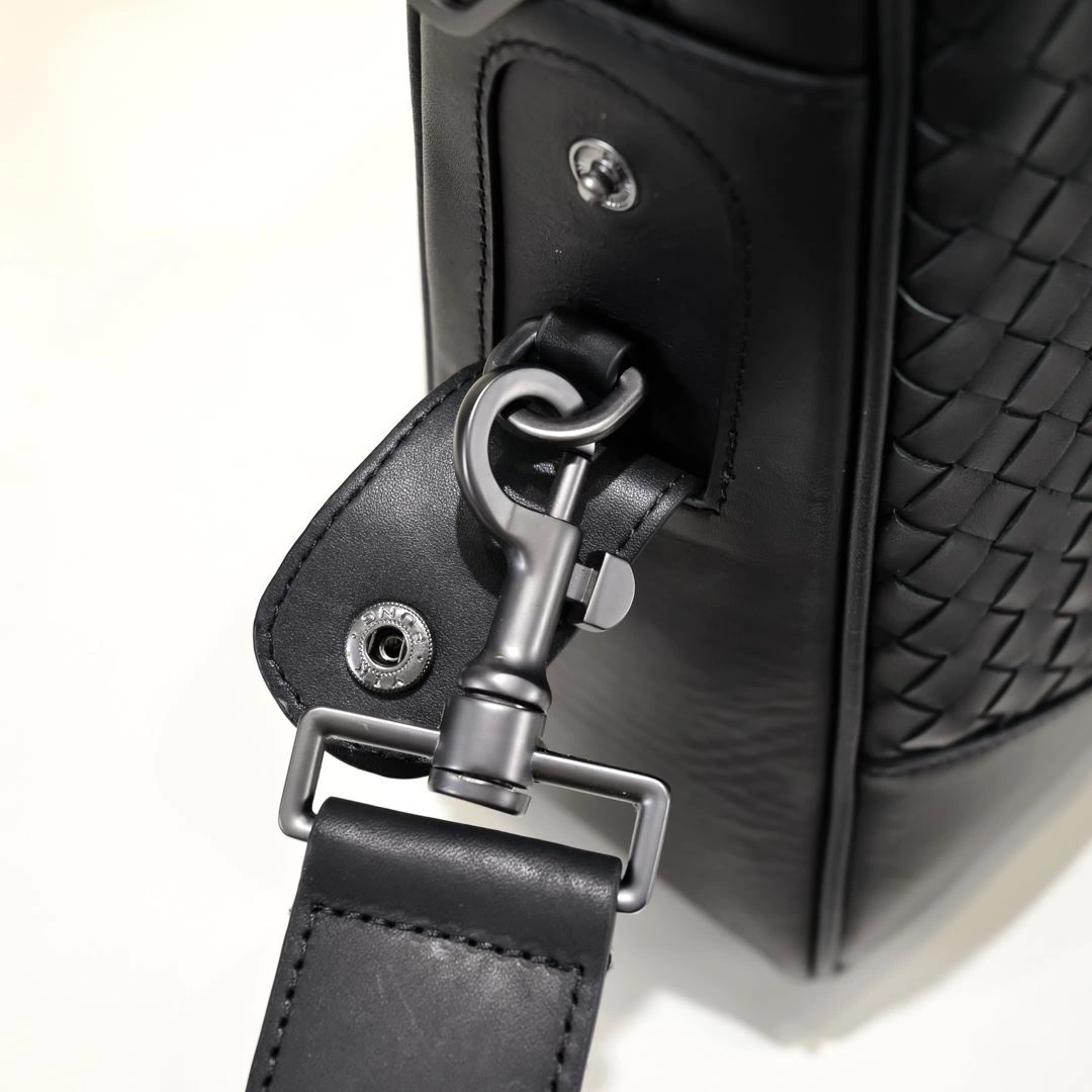 Bargain Mens Bottega Veneta Briefcases