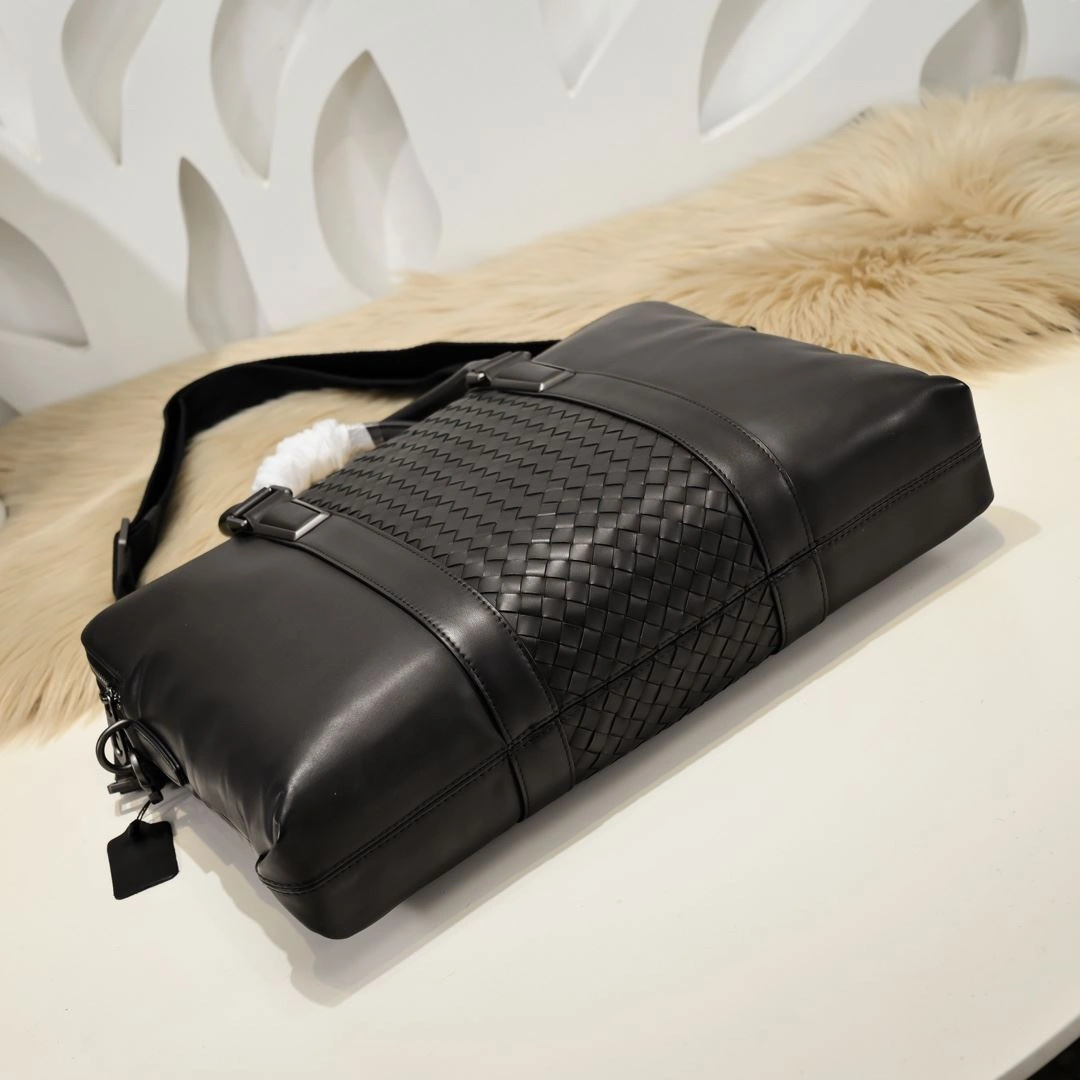 Genuine Mens Bottega Veneta Briefcases