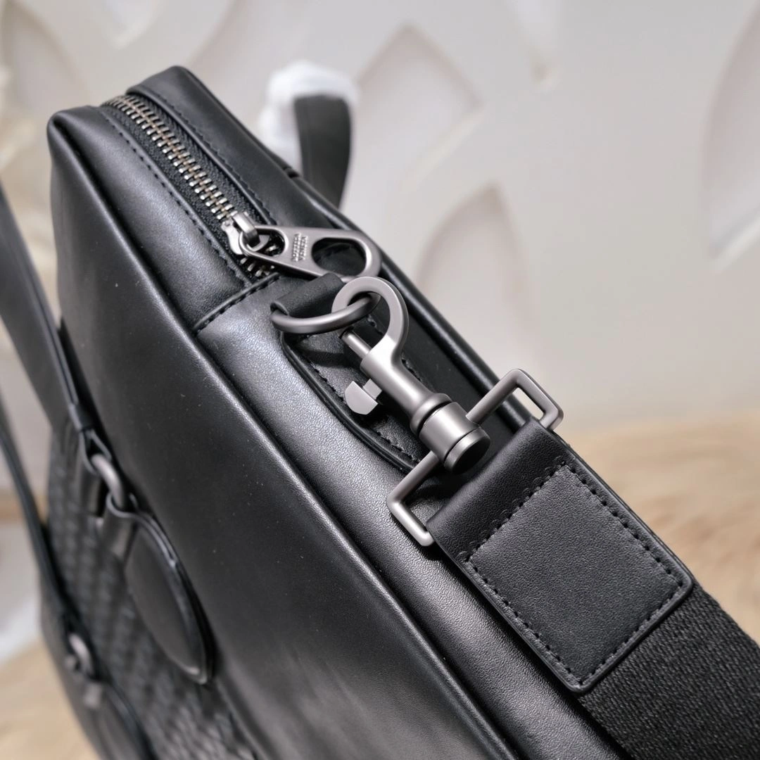 High accuracy Mens Bottega Veneta Briefcases