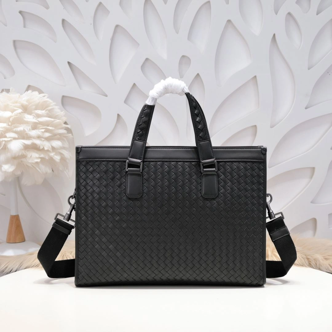 Budget-friendly Mens Bottega Veneta Briefcases