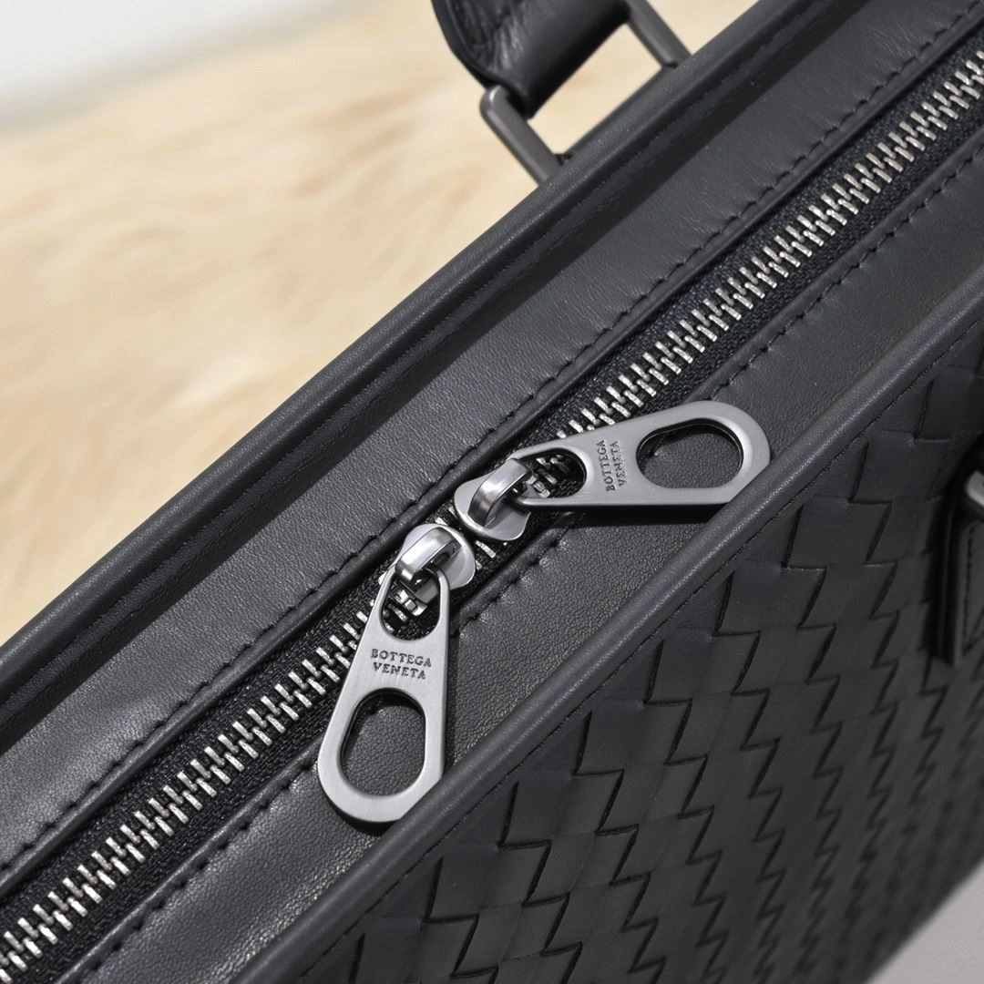 Brand-authenticated Mens Bottega Veneta Briefcases