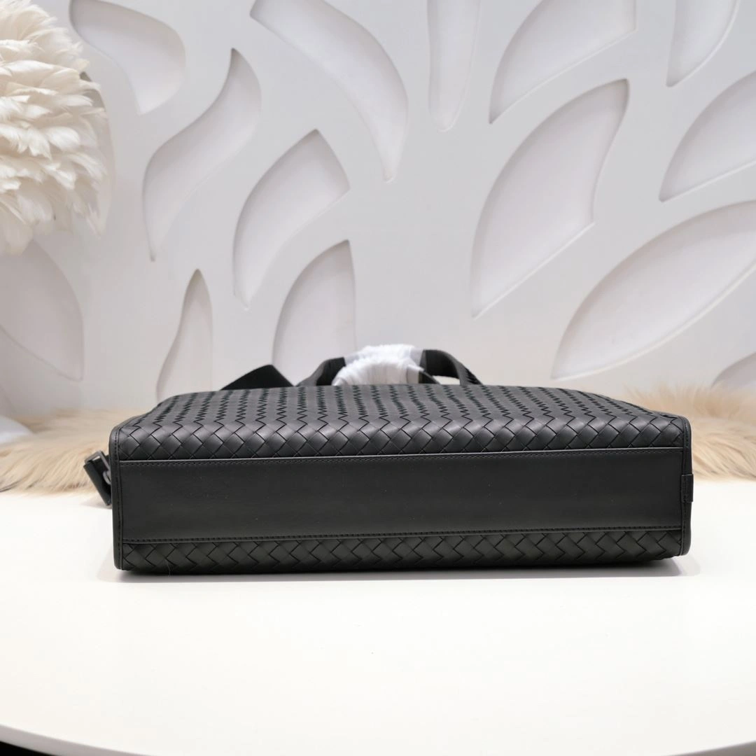 Low-cost Mens Bottega Veneta Briefcases