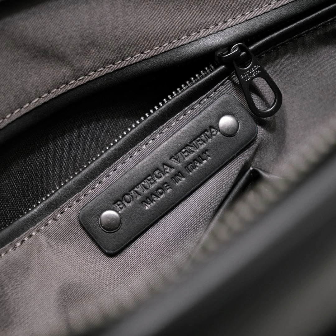 Low-cost Mens Bottega Veneta Briefcases