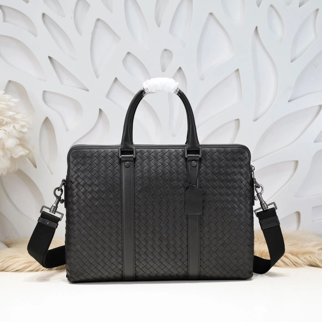 Reasonably priced Mens Bottega Veneta Briefcases