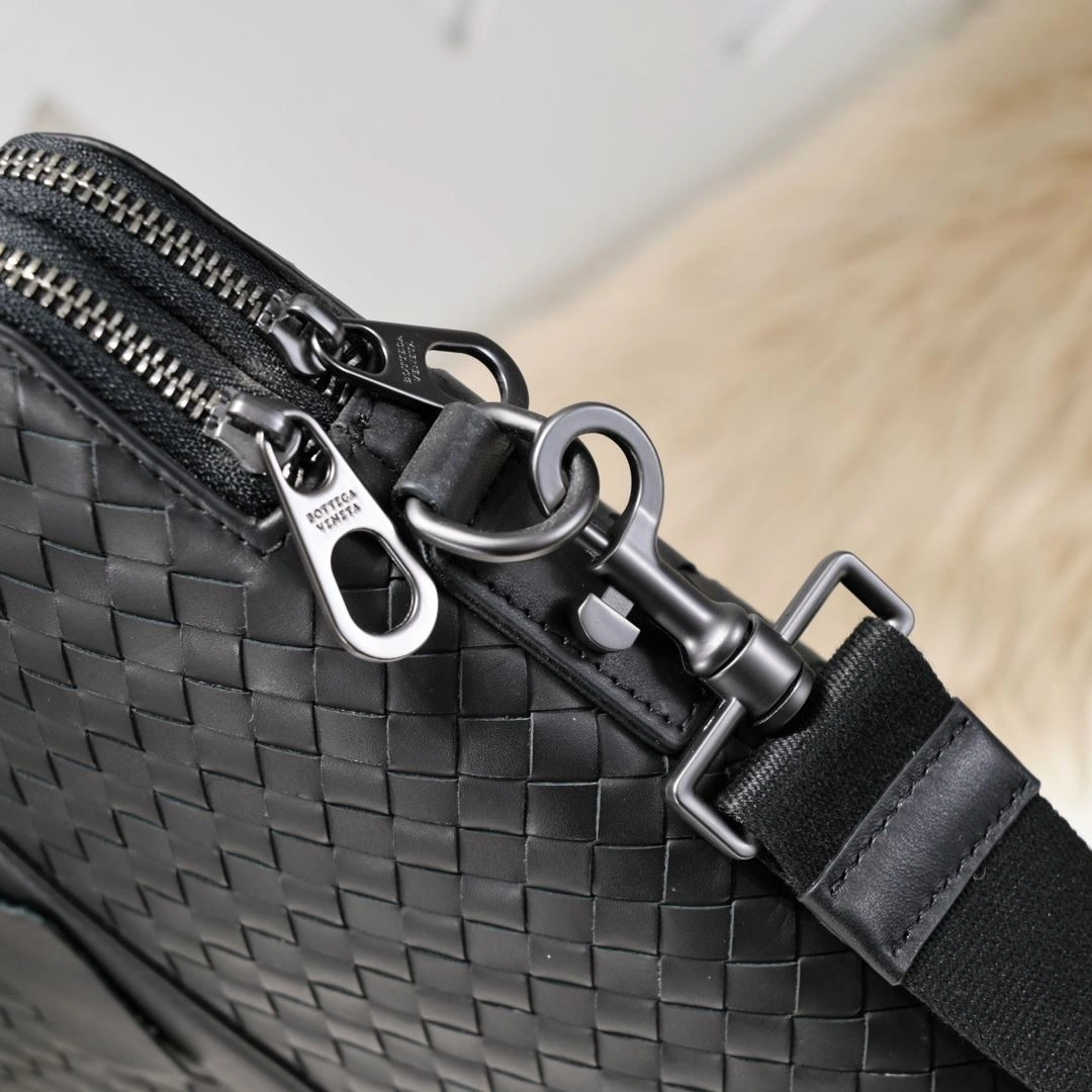 Reasonably priced Mens Bottega Veneta Briefcases