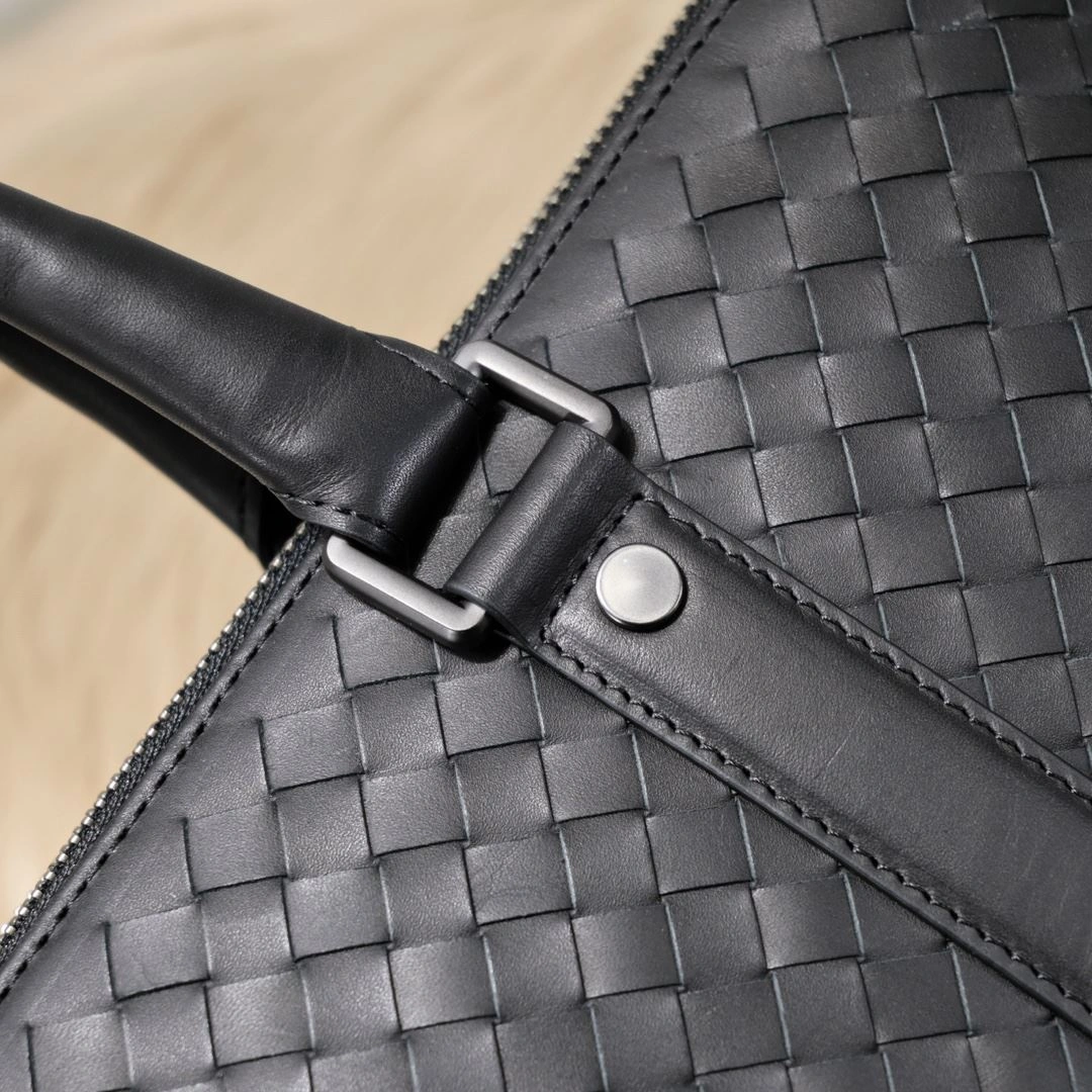 Reasonably priced Mens Bottega Veneta Briefcases