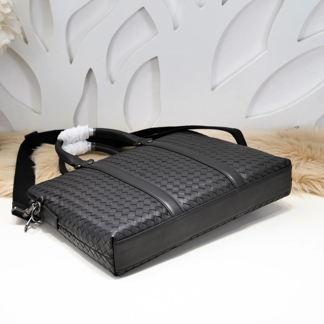 Reasonably priced Mens Bottega Veneta Briefcases