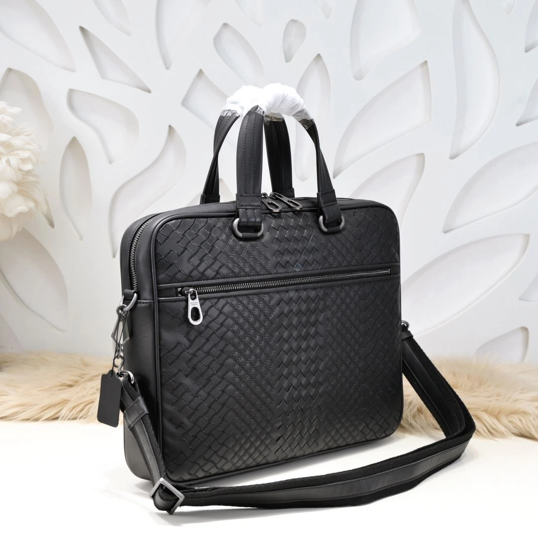 Factory-made Mens Bottega Veneta Briefcases