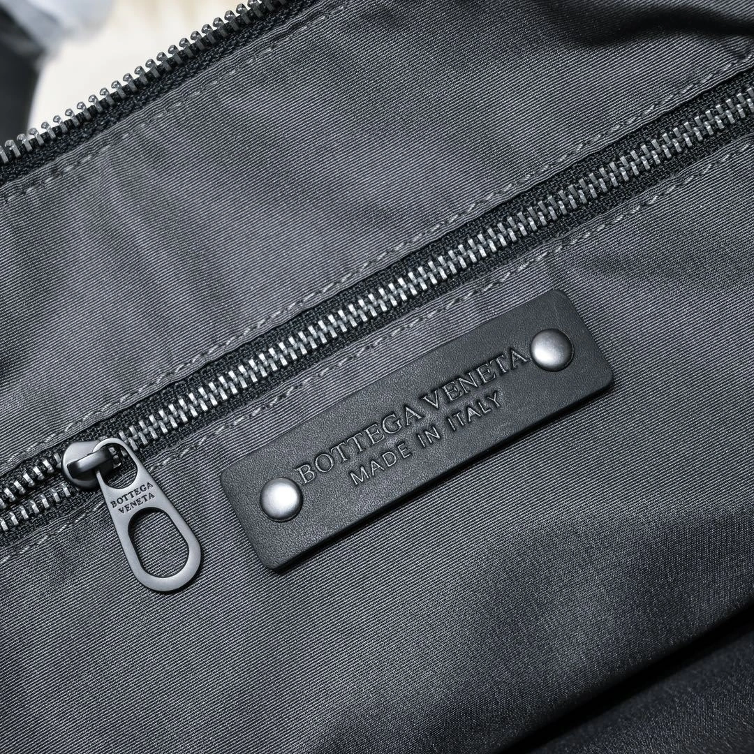 Legit Mens Bottega Veneta Briefcases