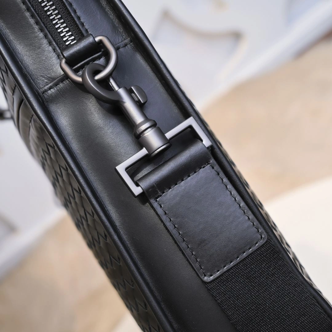 Exact replica Mens Bottega Veneta Briefcases