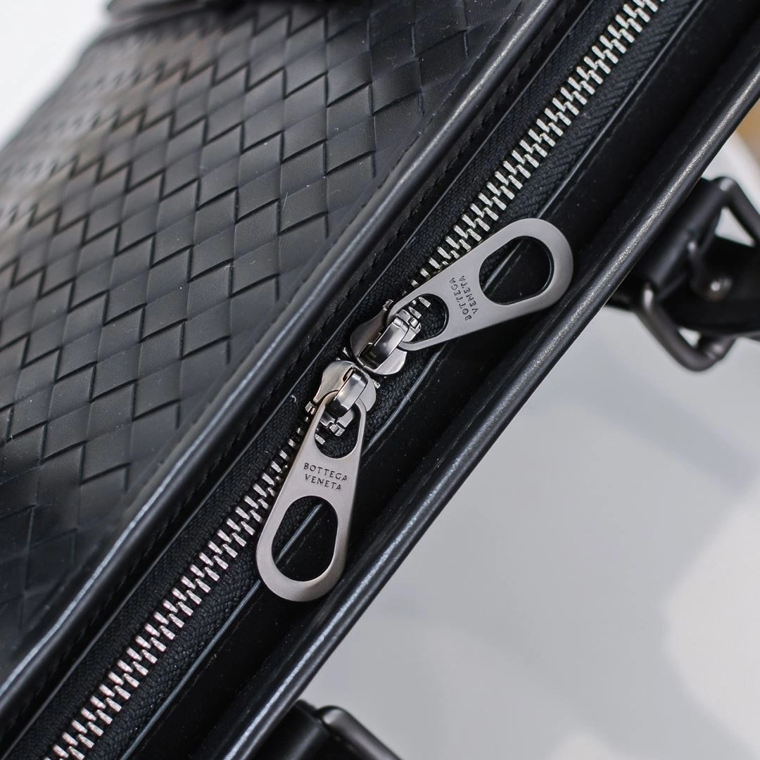 Legit Mens Bottega Veneta Briefcases