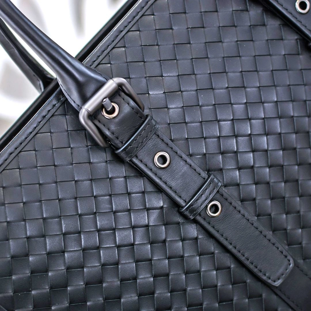 Legit Mens Bottega Veneta Briefcases