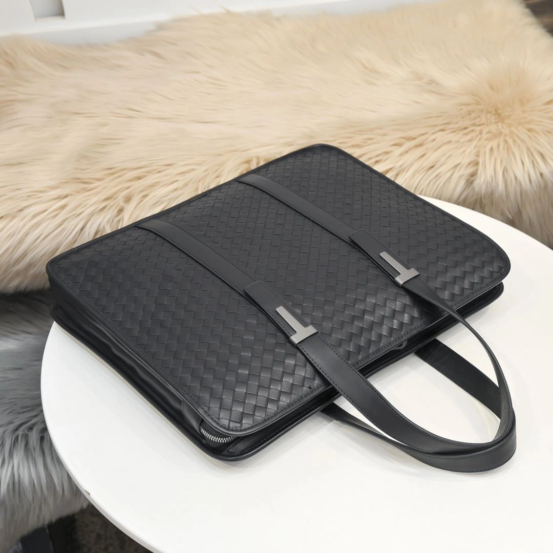 Official Mens Bottega Veneta Briefcases