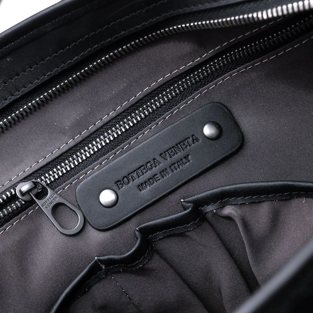 Genuine Mens Bottega Veneta Briefcases