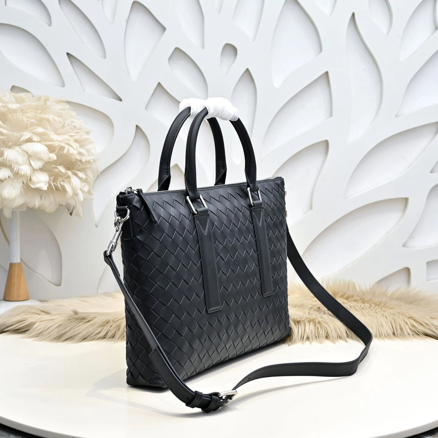 Bargain Mens Bottega Veneta Briefcases