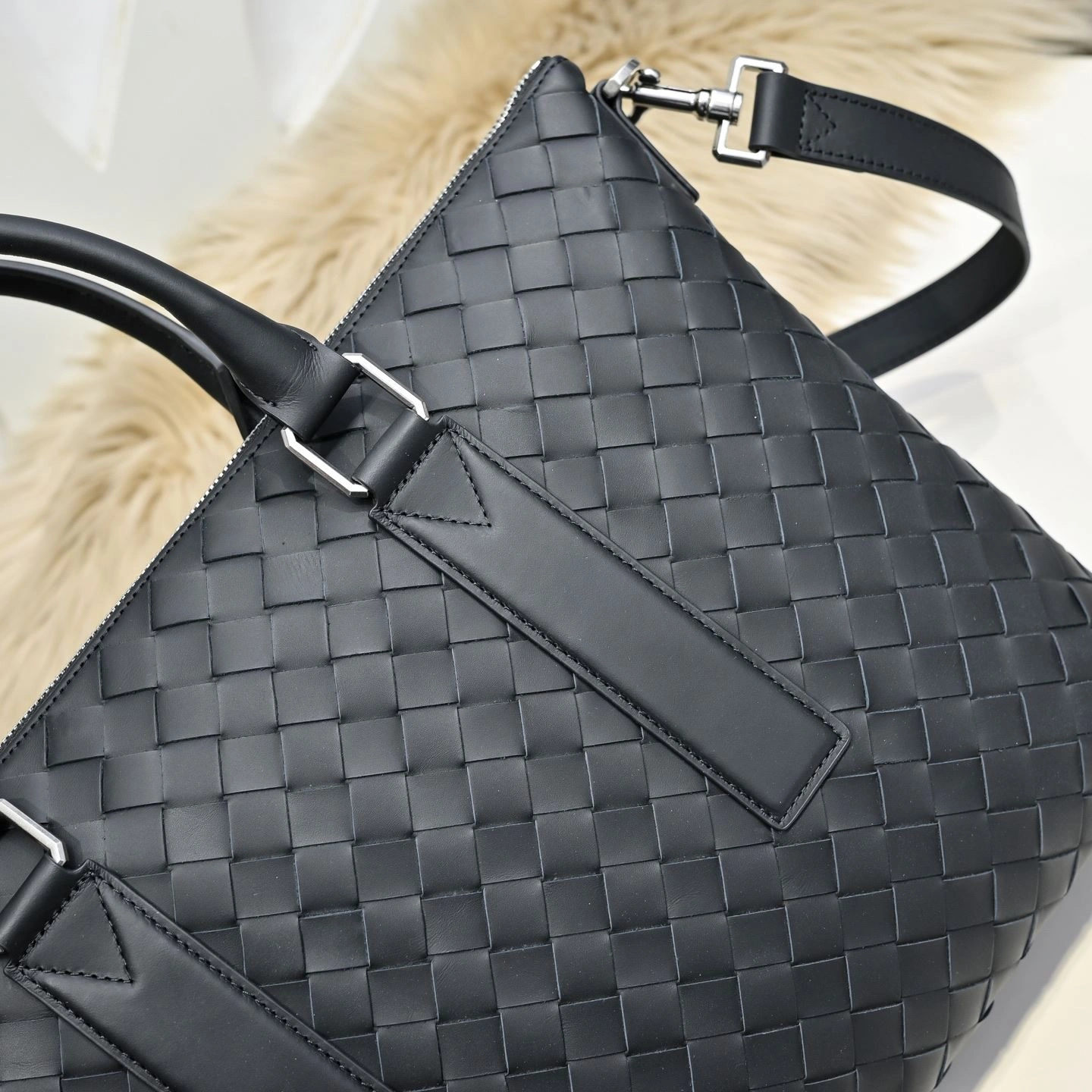 Bargain Mens Bottega Veneta Briefcases
