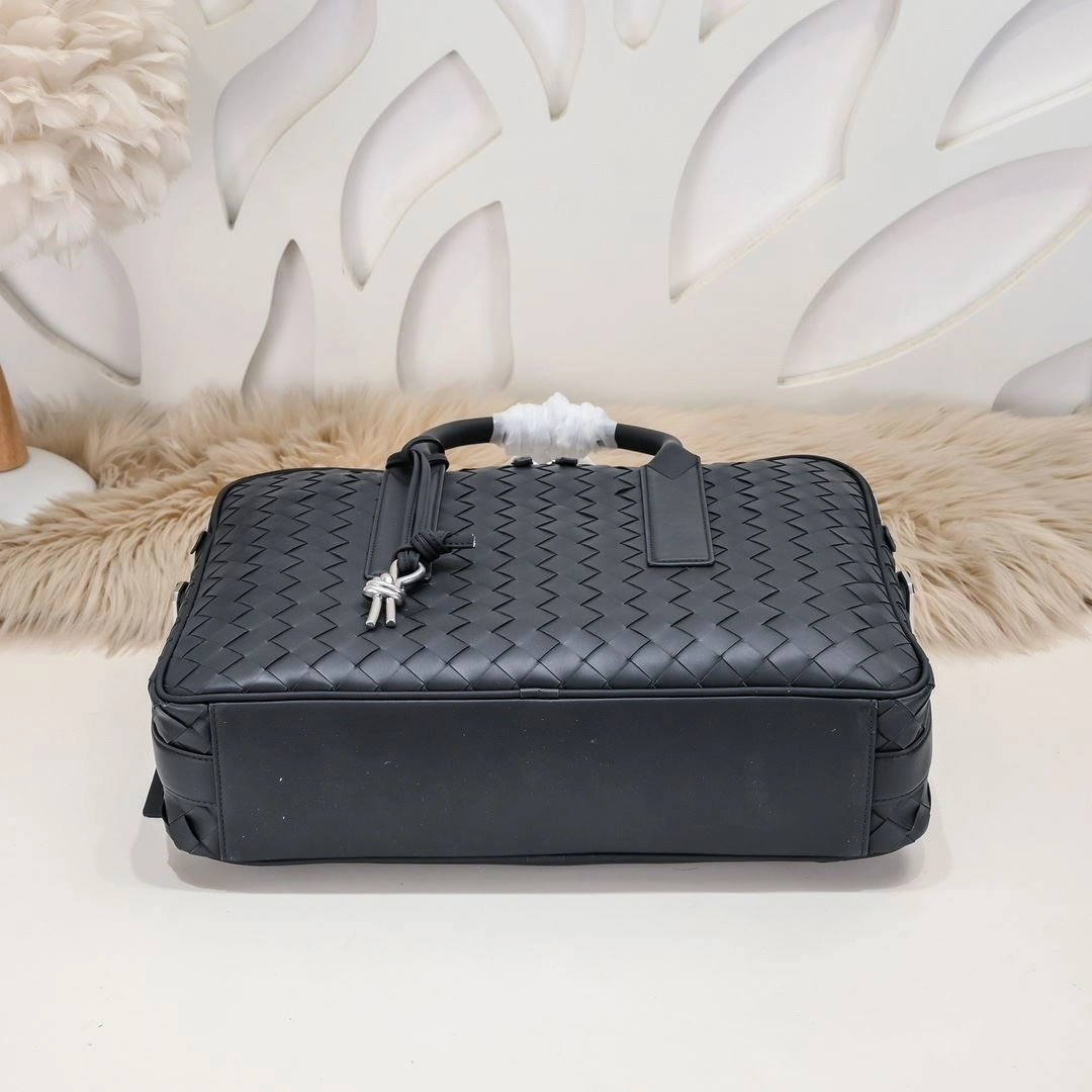 Original Mens Bottega Veneta Briefcases