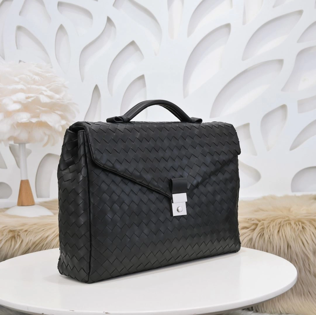 Low-cost Mens Bottega Veneta Briefcases