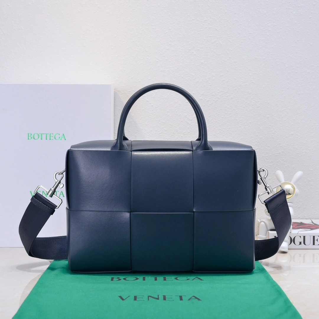 Economical Mens Bottega Veneta Briefcases