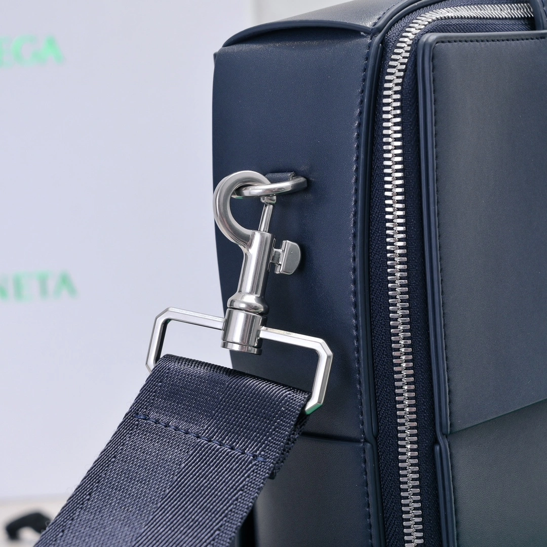 Economical Mens Bottega Veneta Briefcases