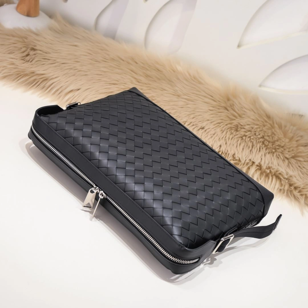 Indistinguishable Mens Bottega Veneta Clutch Bags