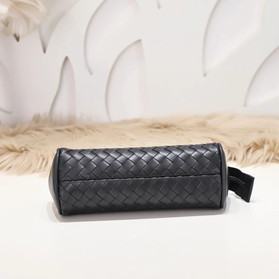 Inexpensive Mens Bottega Veneta Clutch Bags