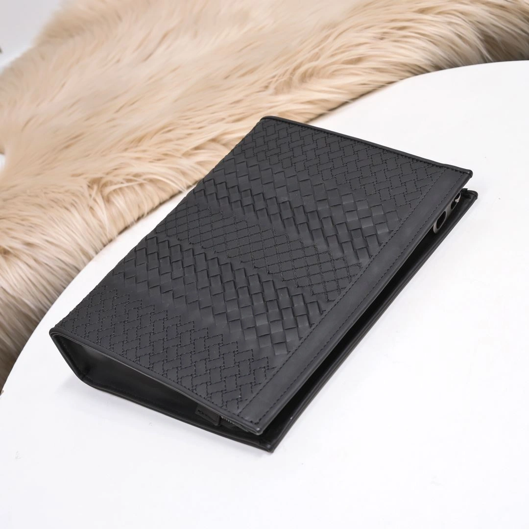 Perfect replica Mens Bottega Veneta Clutch Bags