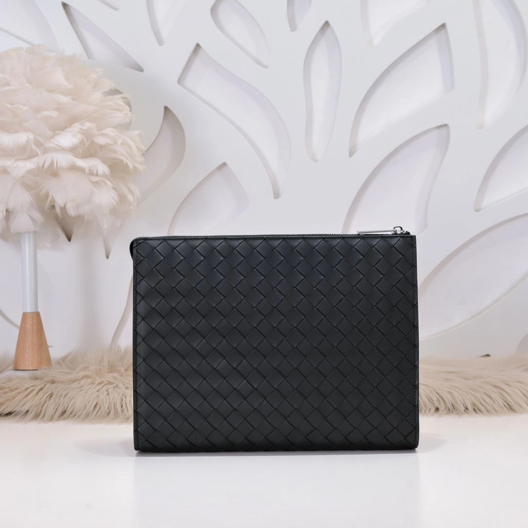 Real Mens Bottega Veneta Clutch Bags