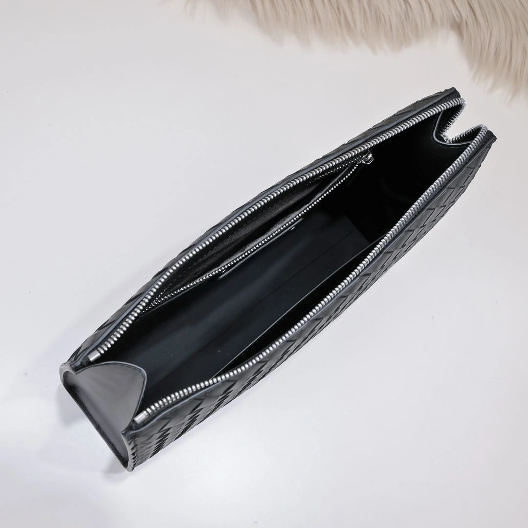 Real Mens Bottega Veneta Clutch Bags