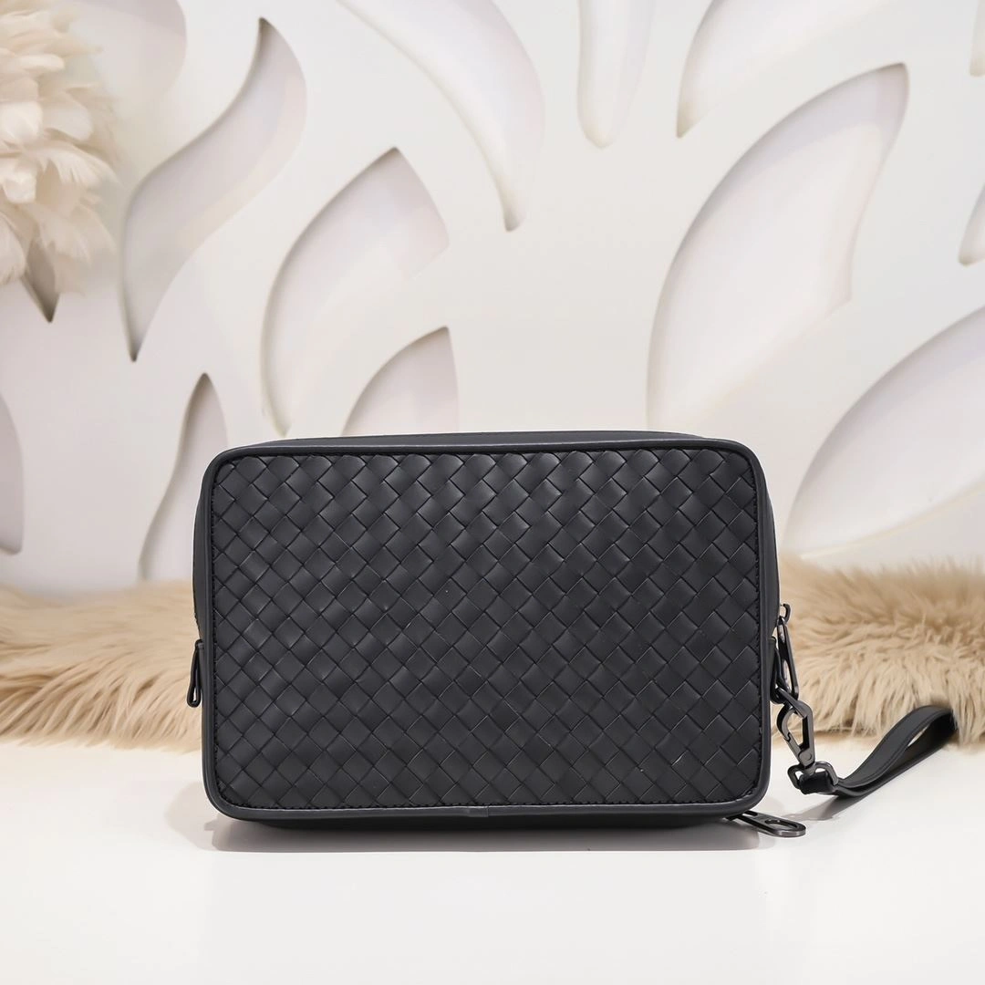 High accuracy Mens Bottega Veneta Clutch Bags