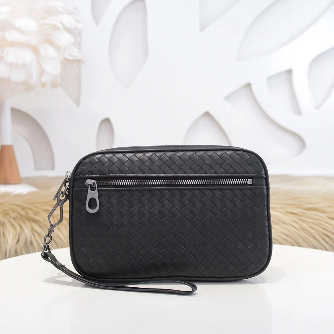 Mens Bottega Veneta Clutch Bags