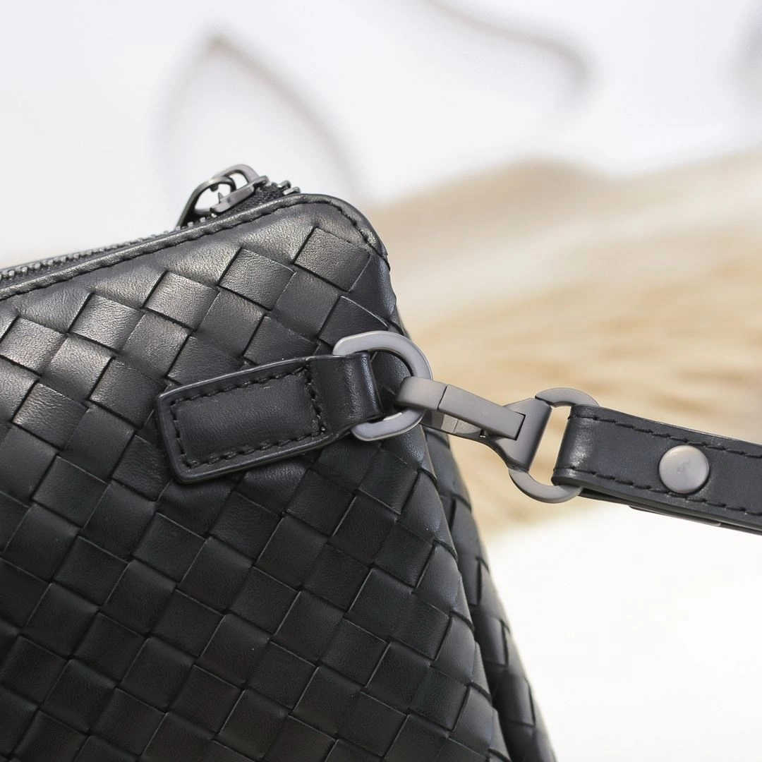 Economical Mens Bottega Veneta Clutch Bags