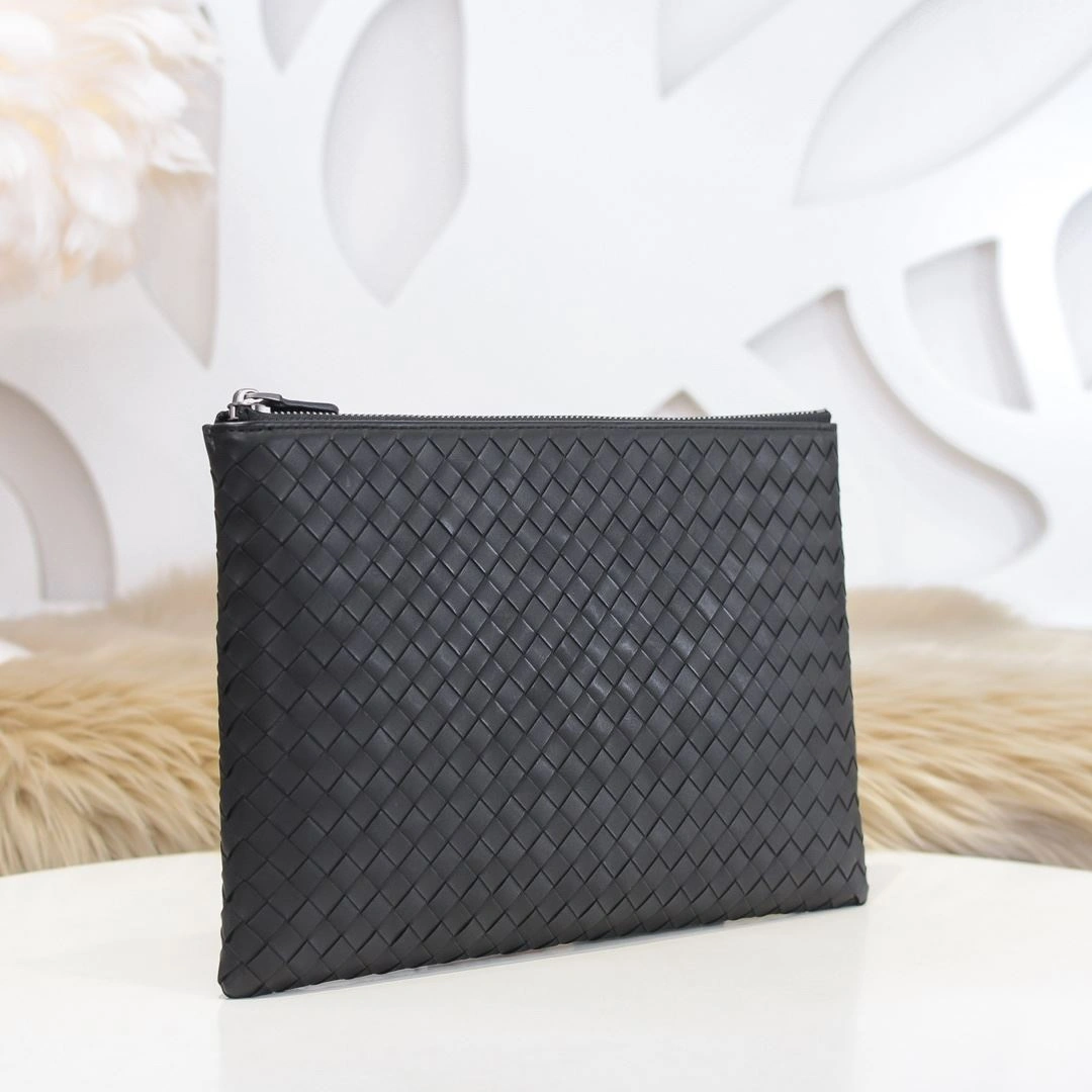 High fidelity Mens Bottega Veneta Clutch Bags