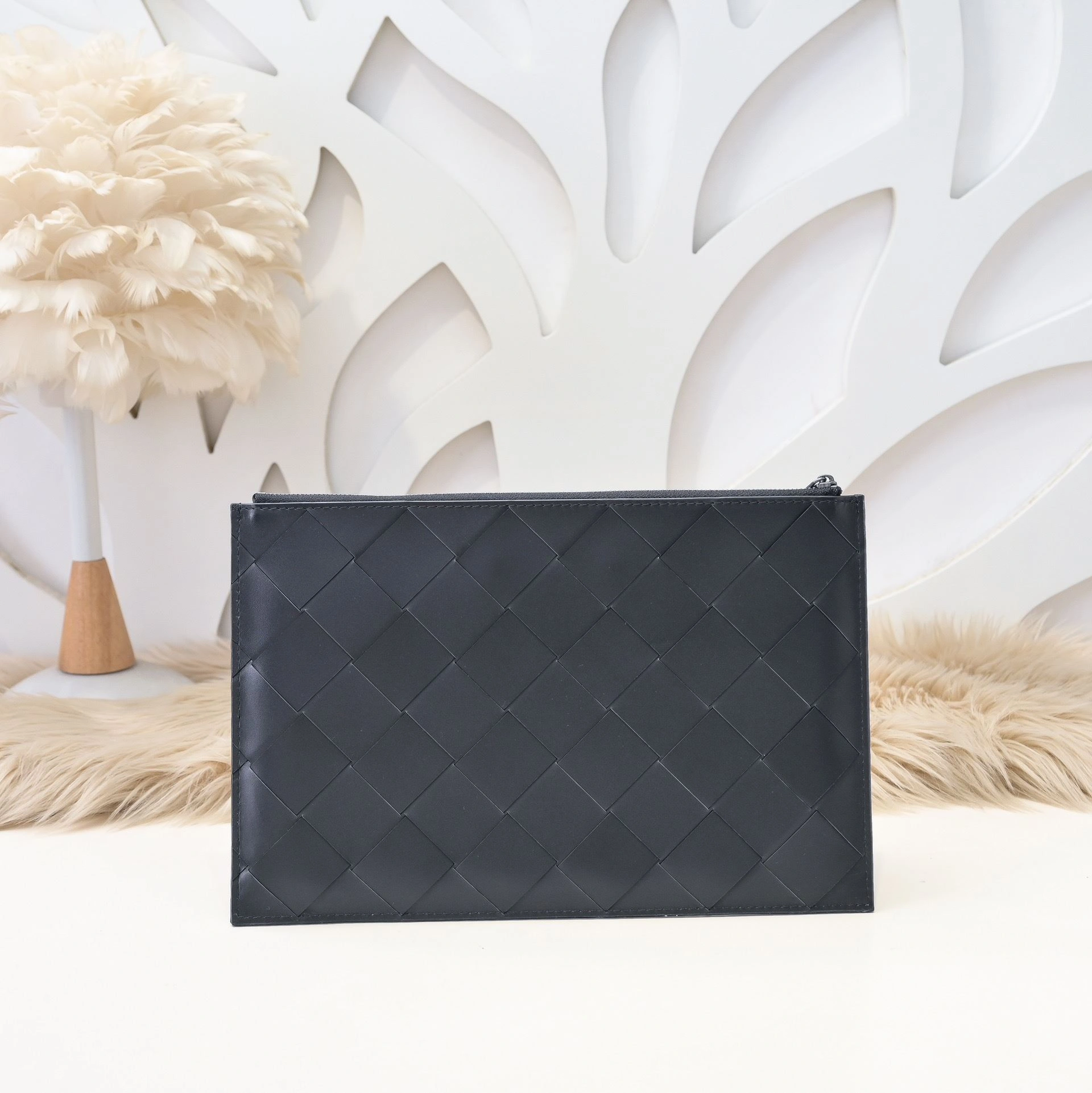 OEM Mens Bottega Veneta Clutch Bags