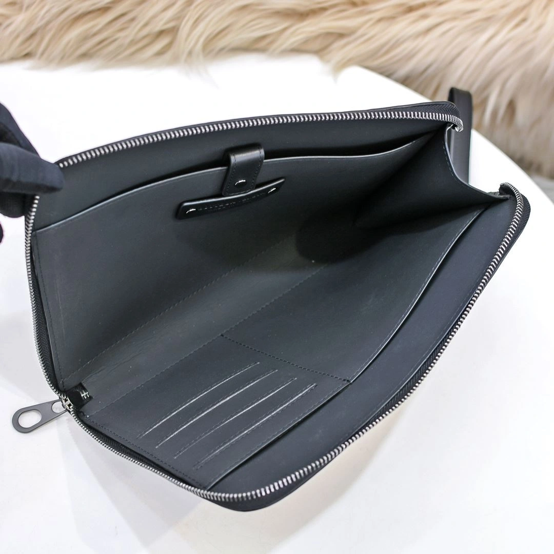Top match Mens Bottega Veneta Clutch Bags