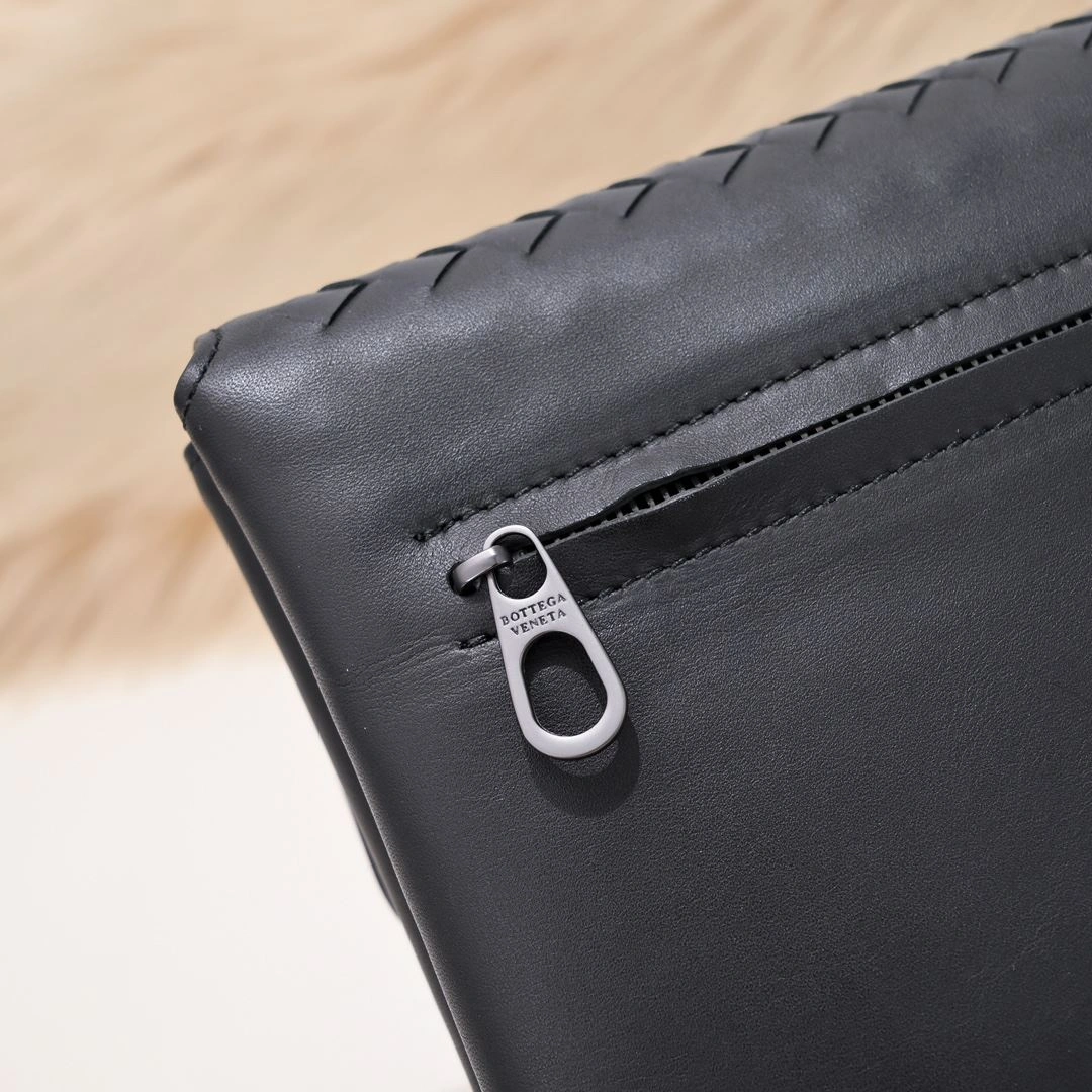 Brand-authenticated Mens Bottega Veneta Clutch Bags