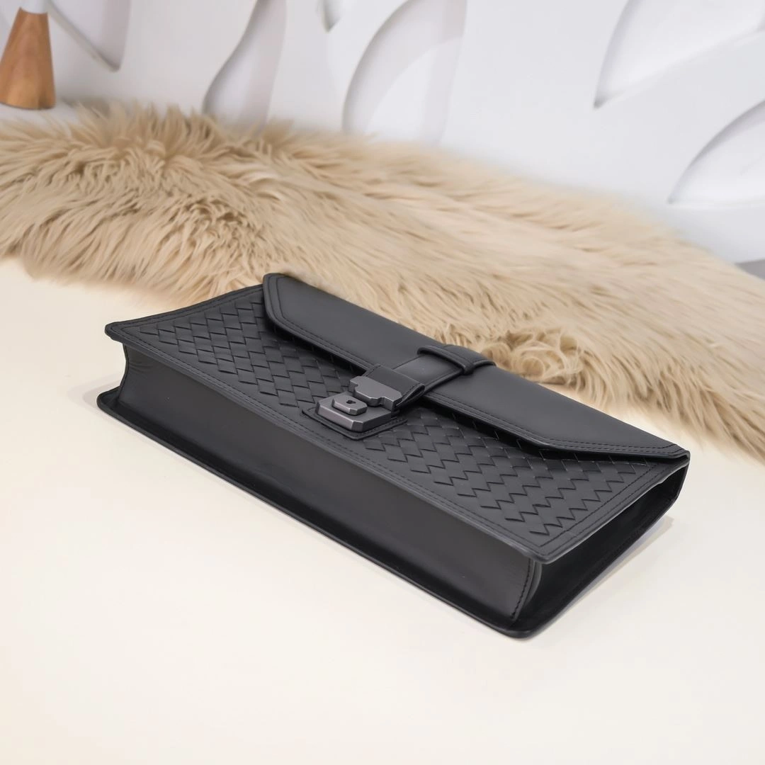 Real Mens Bottega Veneta Clutch Bags