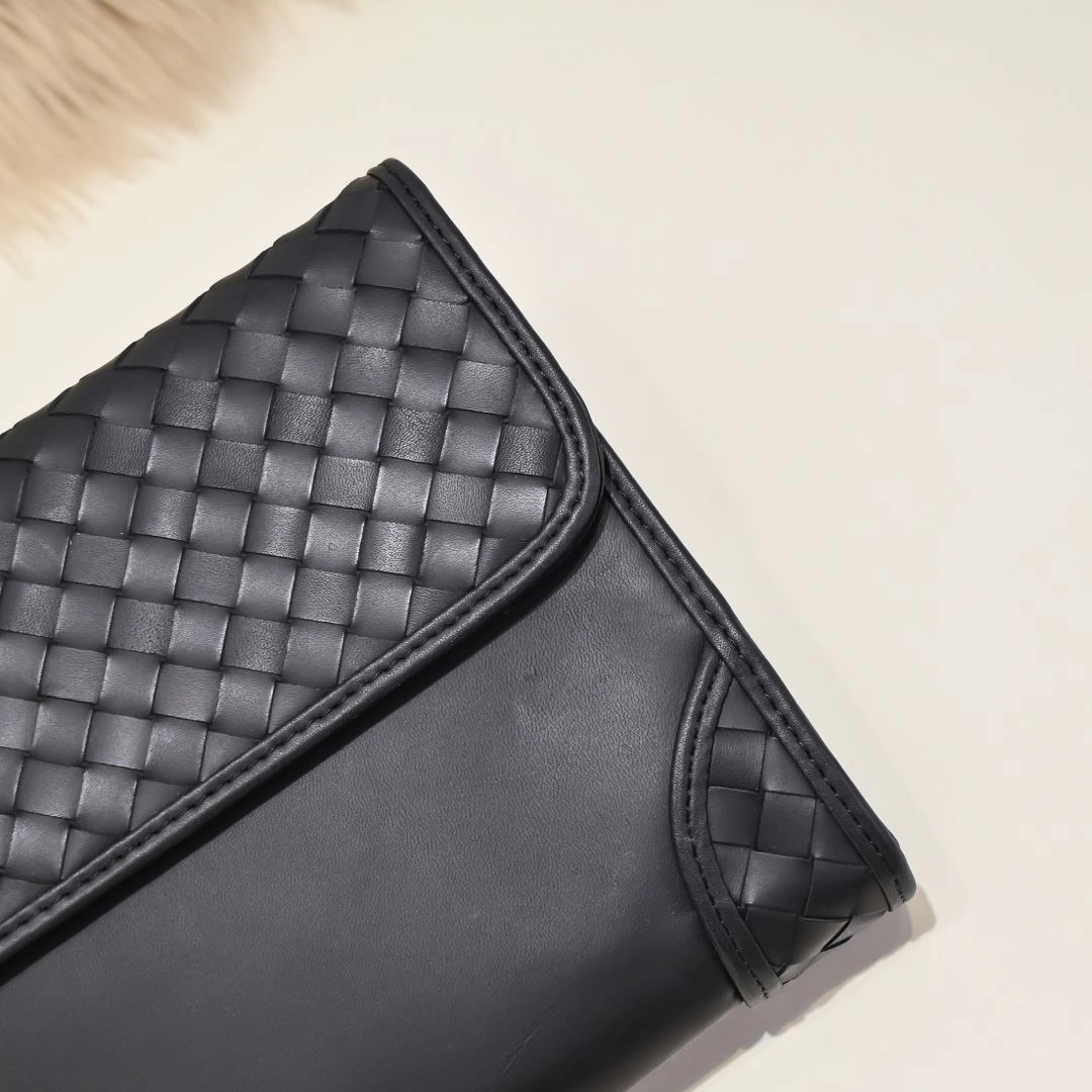 Factory-made Mens Bottega Veneta Clutch Bags