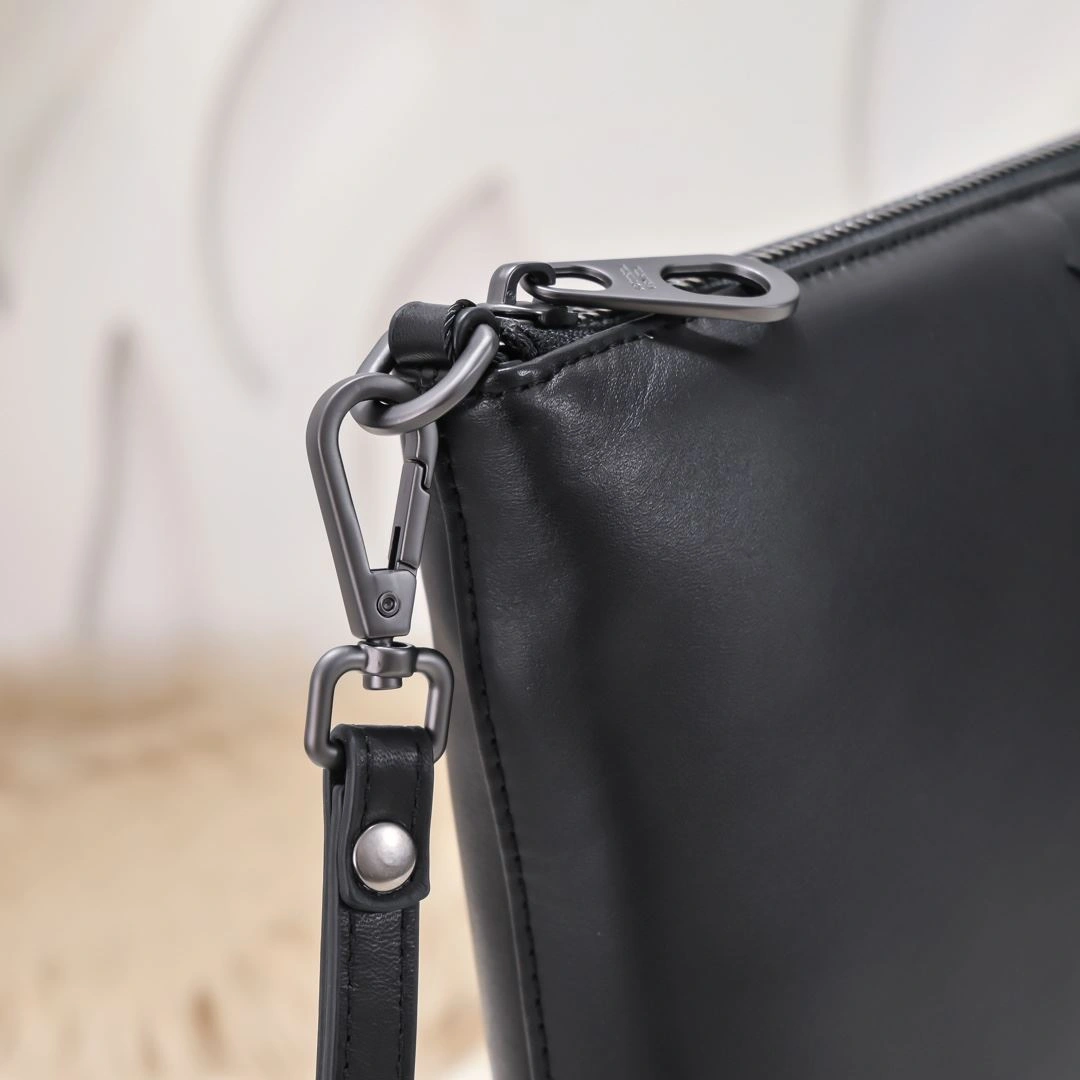 Cut-rate Mens Bottega Veneta Clutch Bags