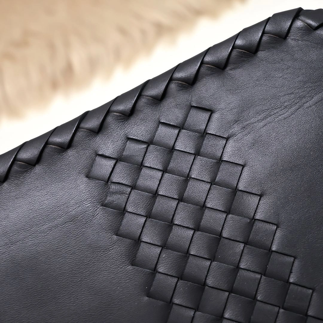 Cut-rate Mens Bottega Veneta Clutch Bags