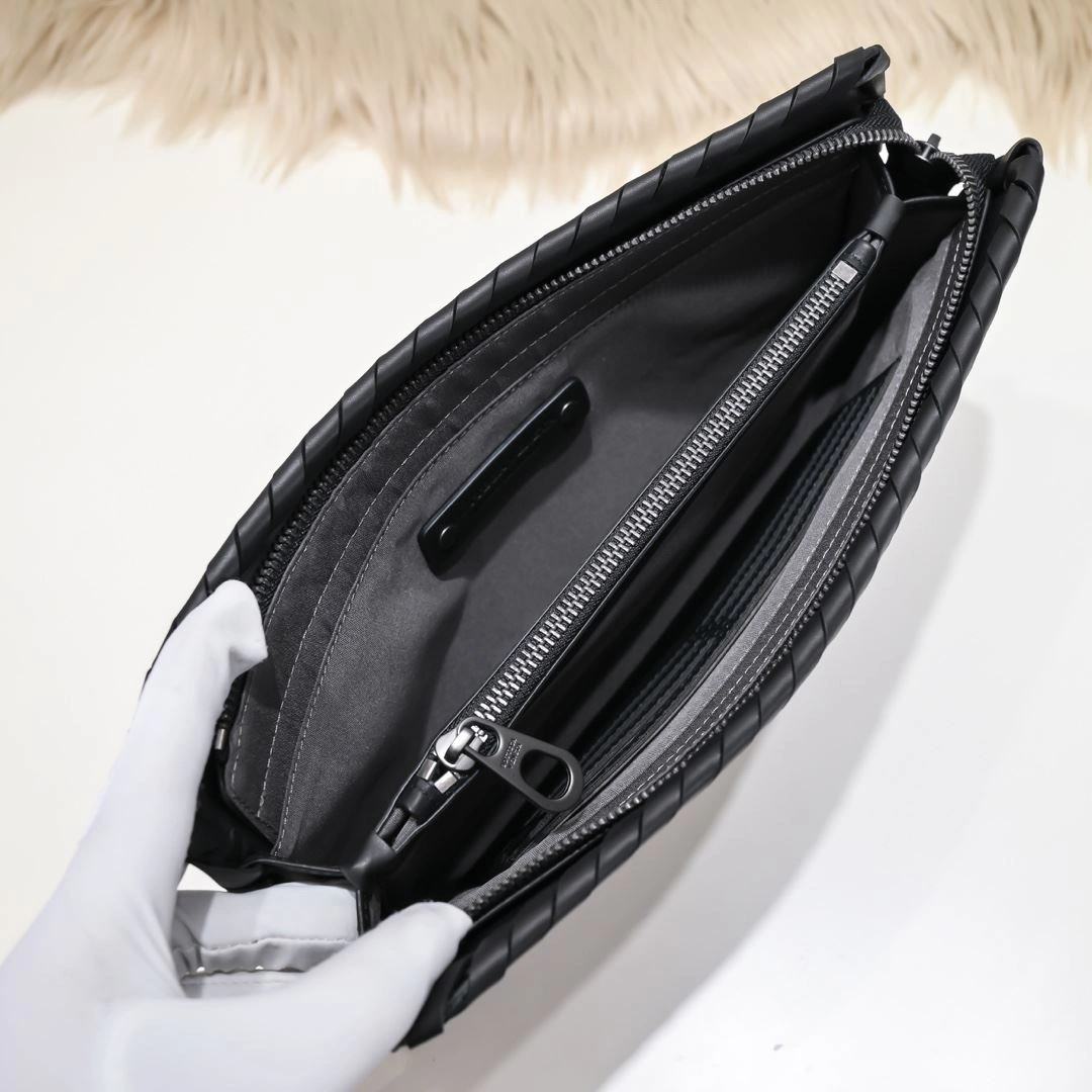 Cut-rate Mens Bottega Veneta Clutch Bags